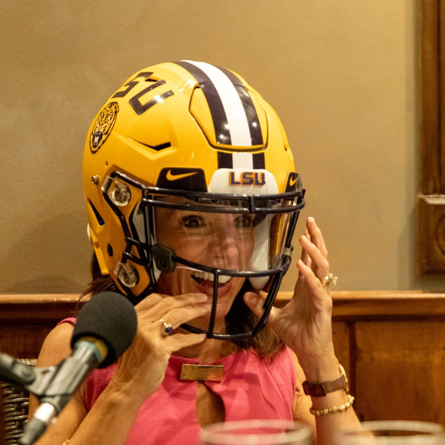 Hot Bodies Cool Heads – Out to Lunch – It's Baton Rouge